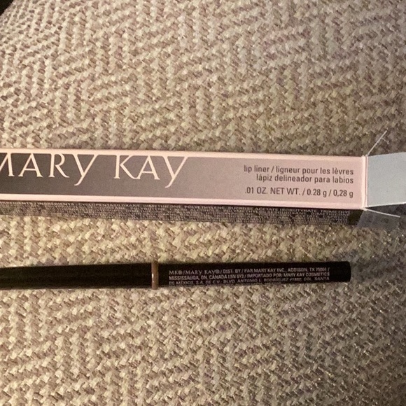 Mary Kay | Makeup | Mary Kay Lip Liner In Color Deep Nude Brand New In ...
